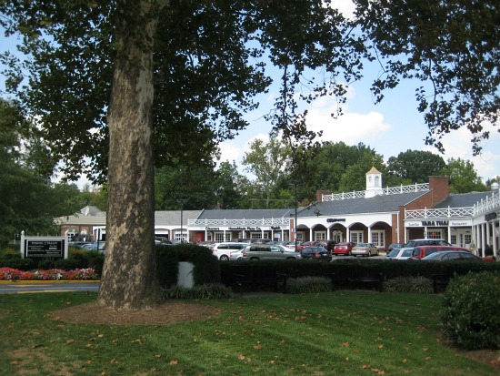 Spring Valley | UrbanTurf Guides